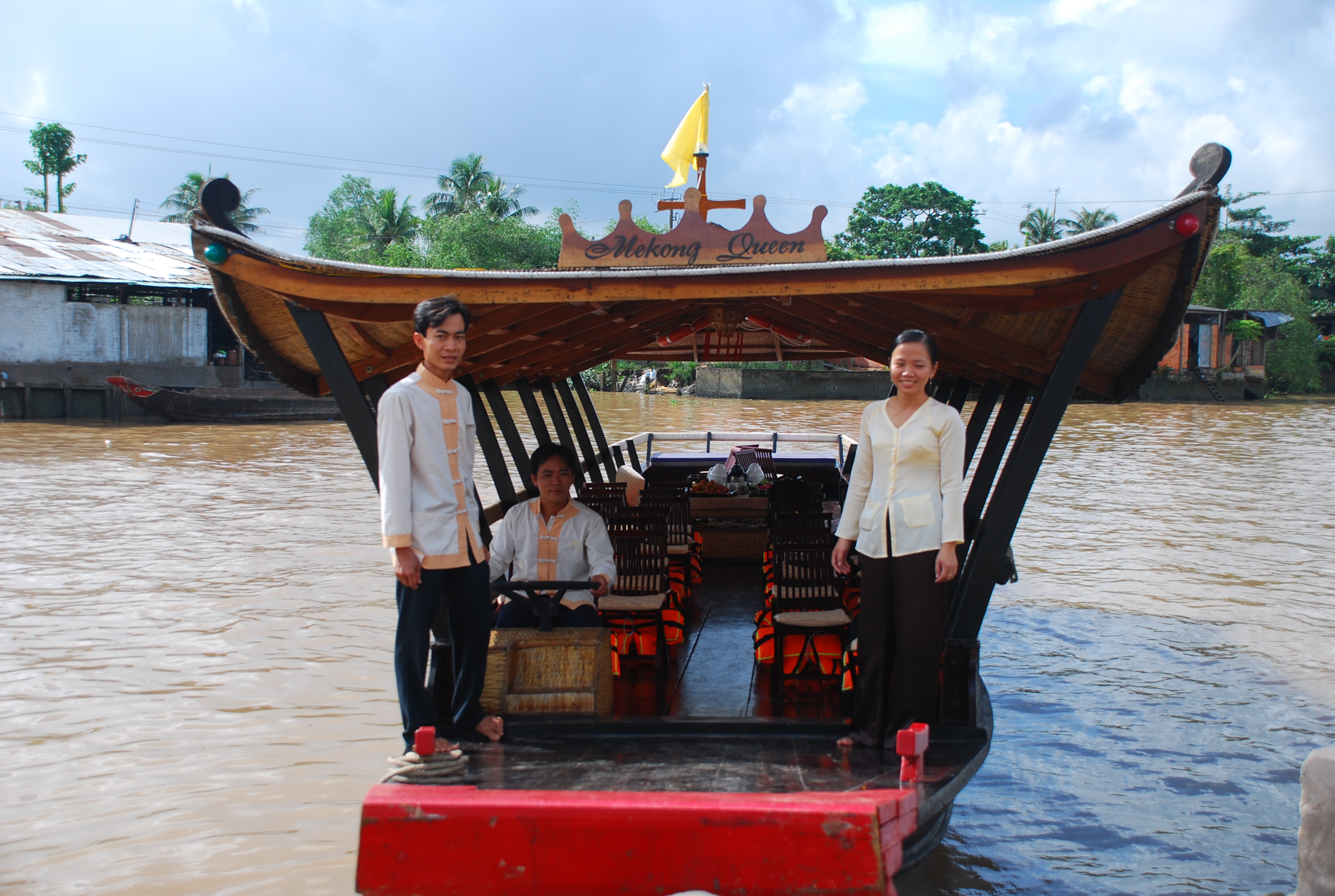 Sampan Mekong Queen - Croisière en Mekong Queen pour découvrir le Delta ...