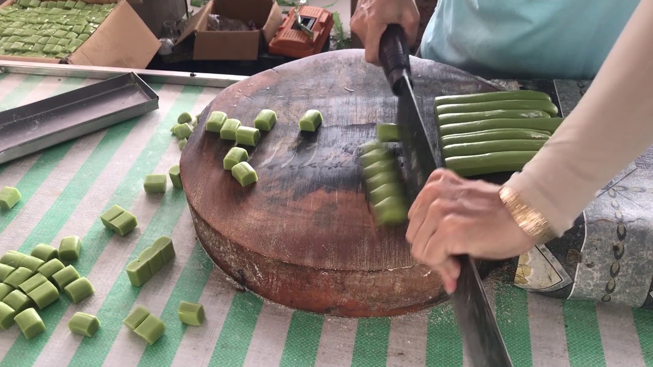 Bonbon de la noix de coco Ben Tre - spécialités traditionnelles à ne ...